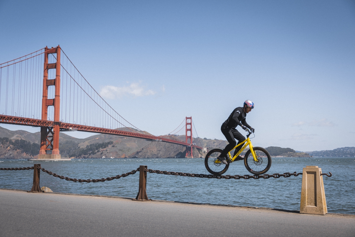 Danny MacAskill à Frisco ! | Bikelive - L'actu 100 % VTT